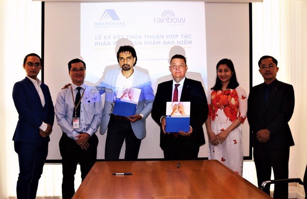 Bảo hiểm AAA ký thỏa thuận hợp tác phân phối với Rainbow Group và ...