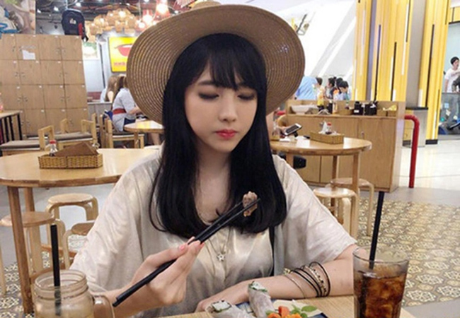 Cô học trò xinh đẹp của Lộc Fuho, em vợ Trấn Thành cứ xuất hiện là hút ...