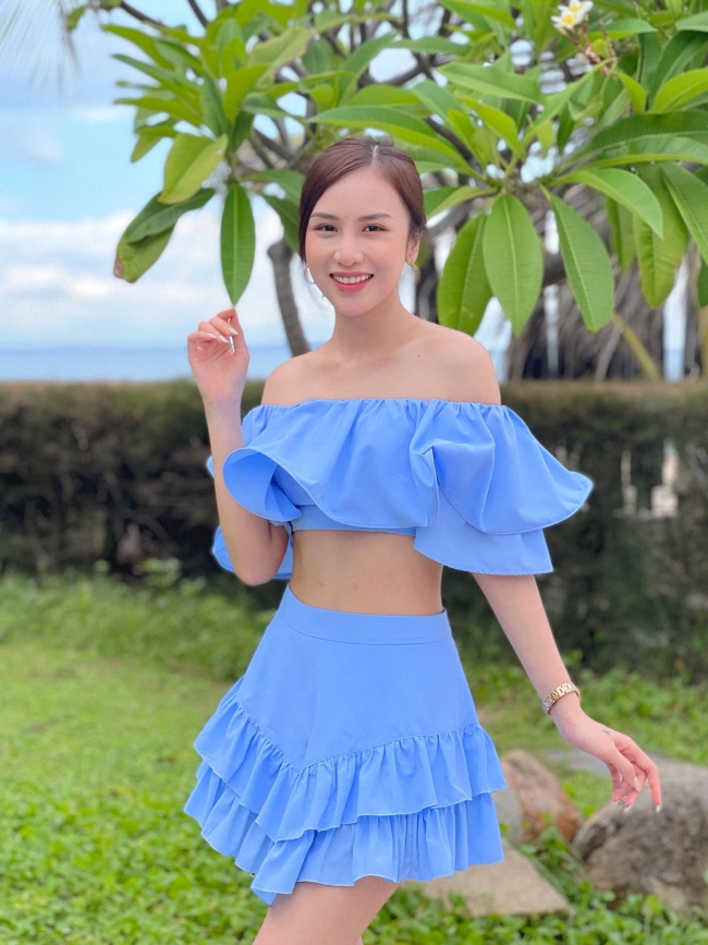 Con gái NSND Trần Nhượng đẹp nức tiếng vẫn lên truyền hình tìm người yêu