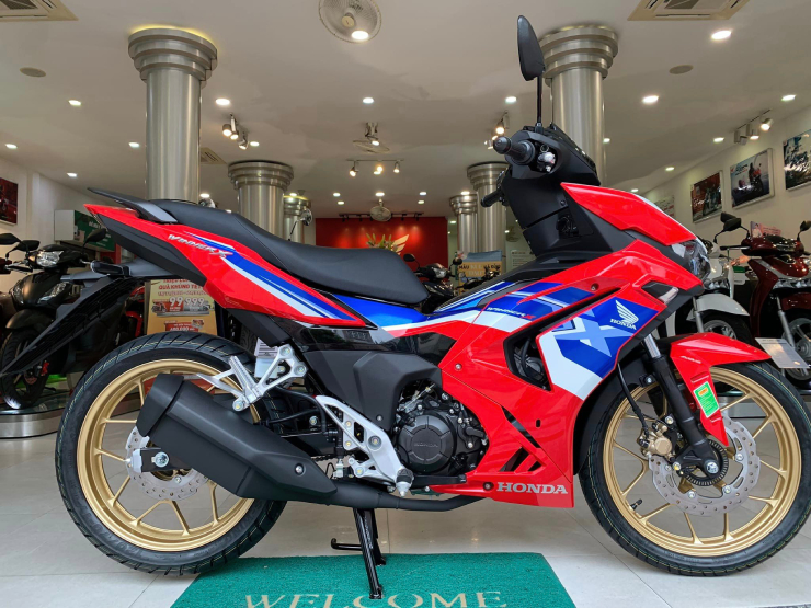 Bảng giá Honda Winner X tháng 12/2022, giảm sốc 14 triệu đồng