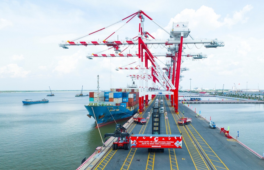 Cảng Quốc tế Long An hợp long 7 cầu cảng, khai trương dịch vụ khai thác ...