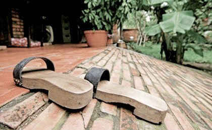 Đôi guốc Việt - Nông thôn Việt